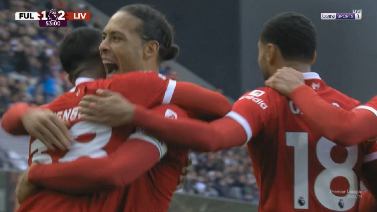 هدف جرافينبيرش الرائع في مرمي فولهام بالدوري الانجليزي - بطولات