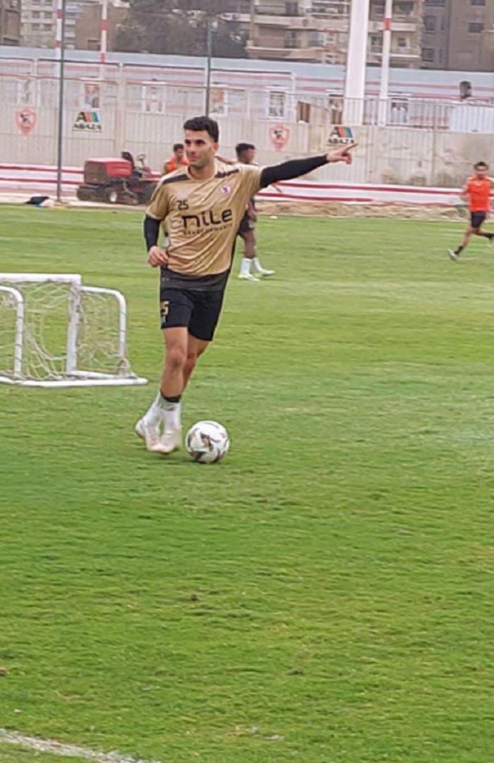 زيزو بعد استبعاده من قائمة مباراة ستيلينبوش: اللعيبة الـ هتلعب هناك أهي - ريلز بطولات